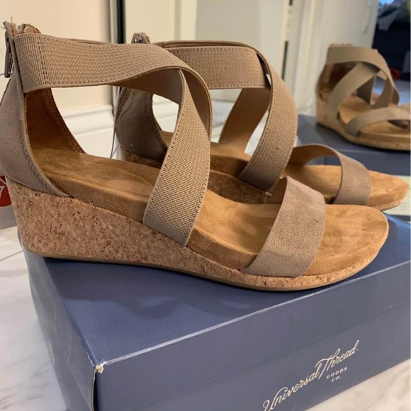 Universal Thread | Shoes | Universal Thread Wedge Sandals | Poshmark